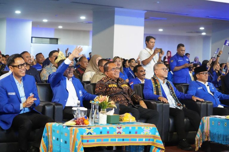 Gubernur Melki Perkenalkan TAPA OKE JU dan NTT Mart saat Pelantikan ...